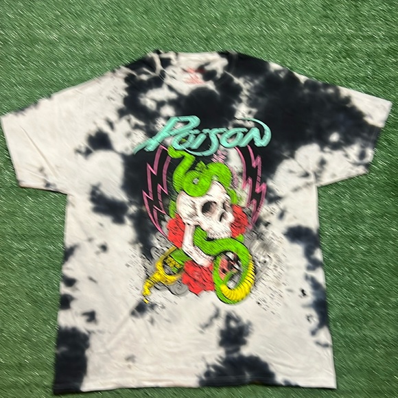 Urban Outfitters | Shirts | Poison Graphic Tshirt Sz L | Poshmark
